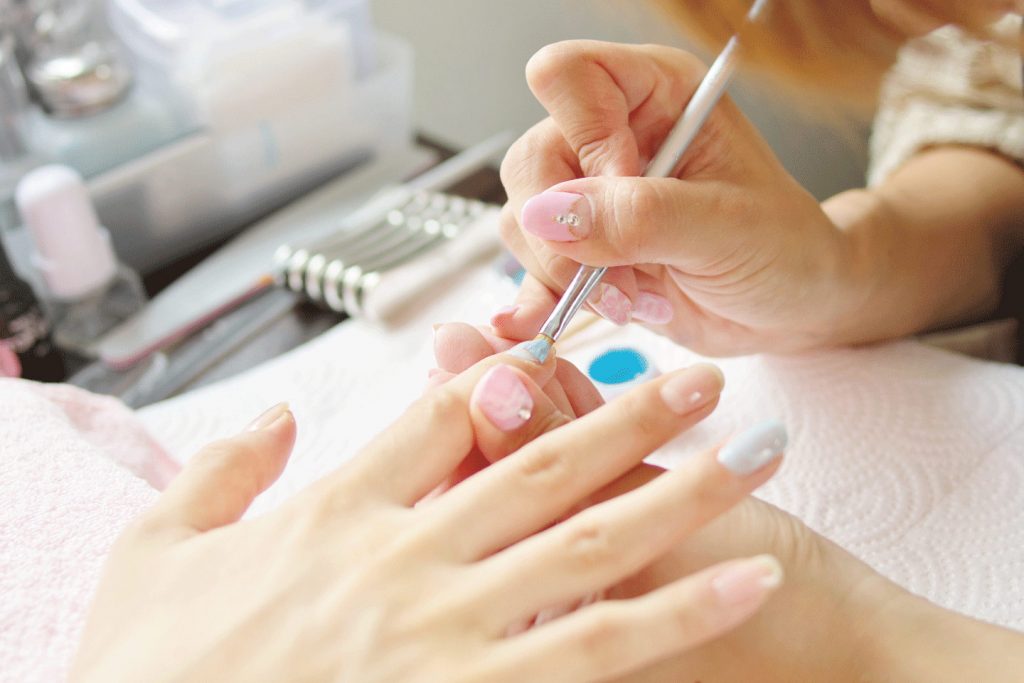 Ms nail（エムズネイル） | 橋本駅から徒歩3分、カフェ感覚で寛げるネイルサロン